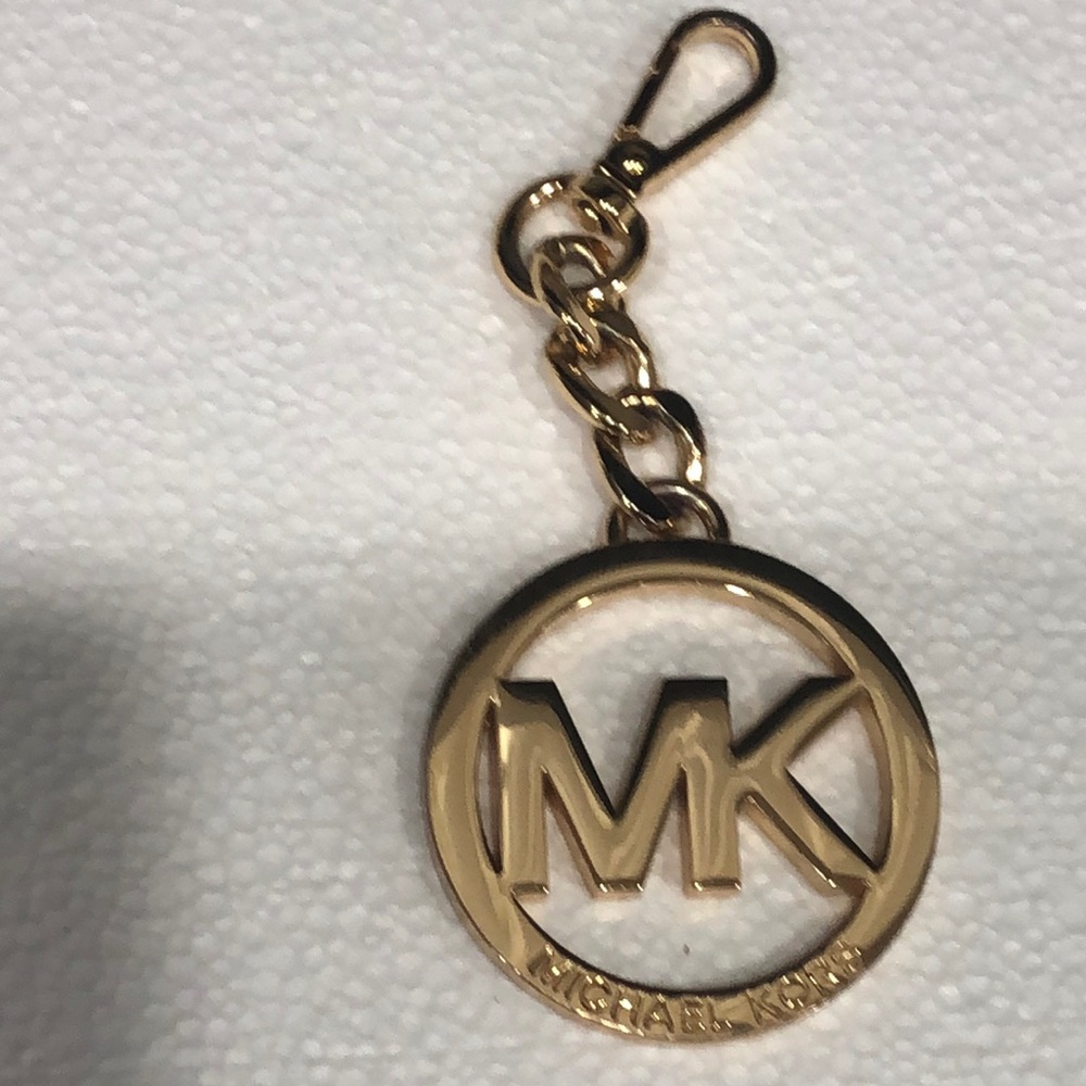 Michael Kors Gold-Tone Signature Logo Key Ring/Fob Po… - Gem